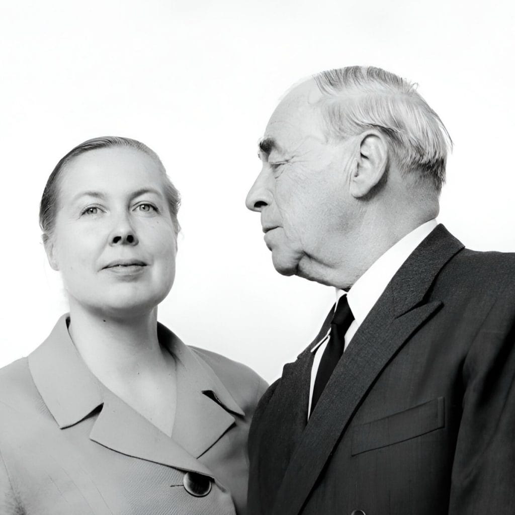Alvar Aalto: Iconic Furniture Design And Architecture