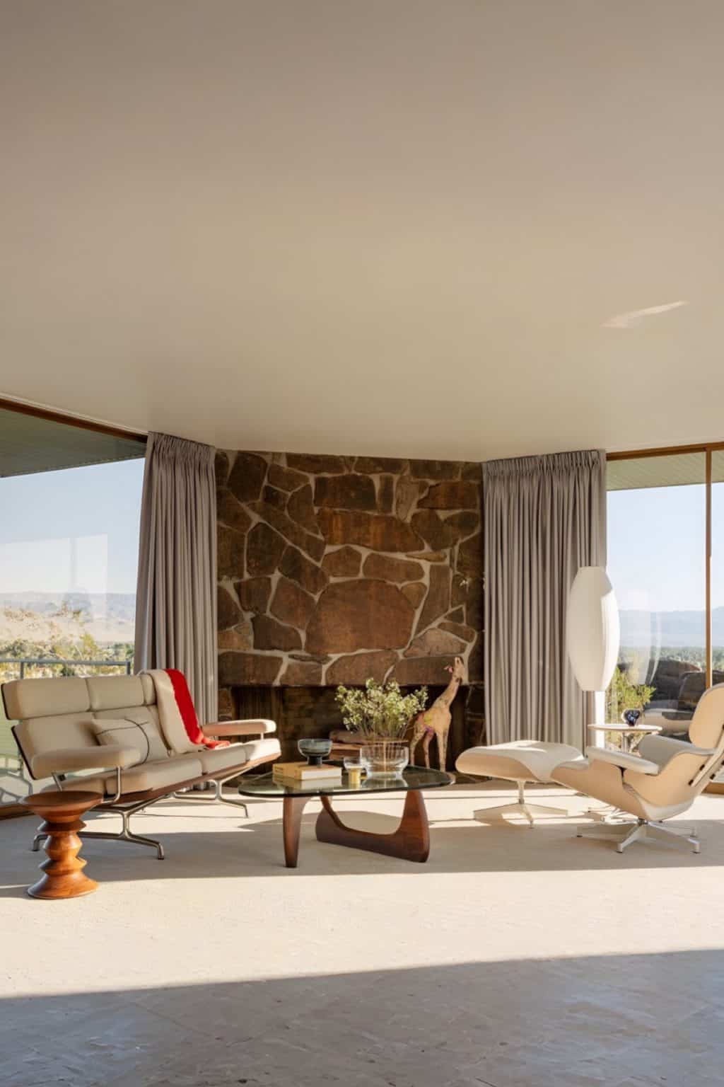 Isamu Noguchi: Modernist Furniture, Biography & Design Tips