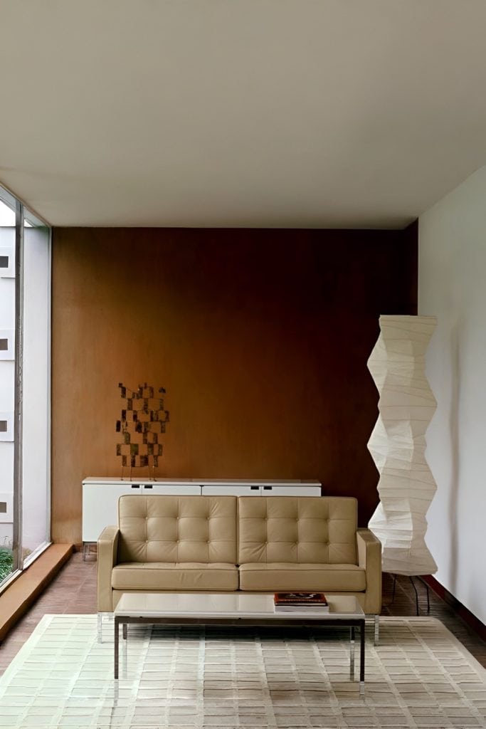 Florence Knoll: Modernist Furniture And Interior Pioneer